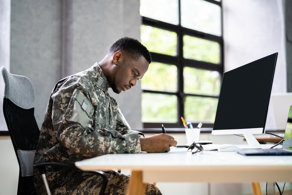 Poursuivre les études ou entrer en génie militaire